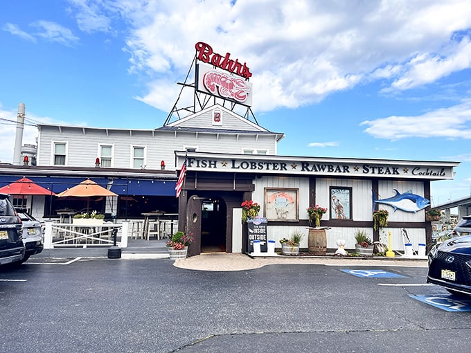 Ahoy, seafood lovers! Bahrs Landing stands tall, its iconic sign a beacon of hope for hungry sailors and landlubbers alike.