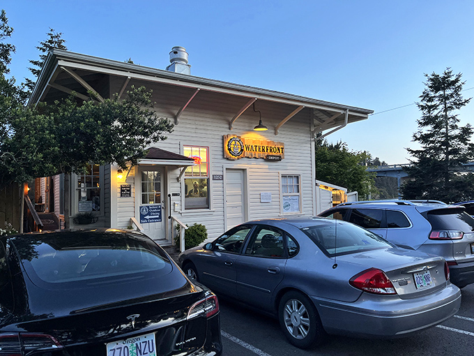 All aboard the flavor train! This charming converted depot serves up seafood so fresh, you'll swear you can hear the ocean waves.