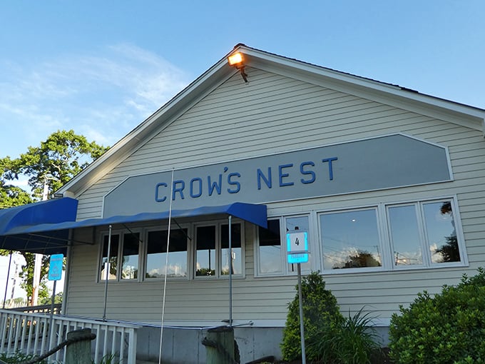 Welcome to seafood paradise! The Crow's Nest may look unassuming, but inside, it's a treasure trove of oceanic delights that'll make your taste buds sing sea shanties.