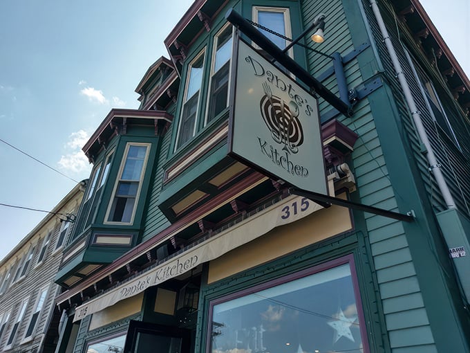 A Victorian charmer in vibrant green, Dante's Kitchen beckons like a culinary siren. This isn't just a restaurant; it's an invitation to indulge in comfort food paradise.