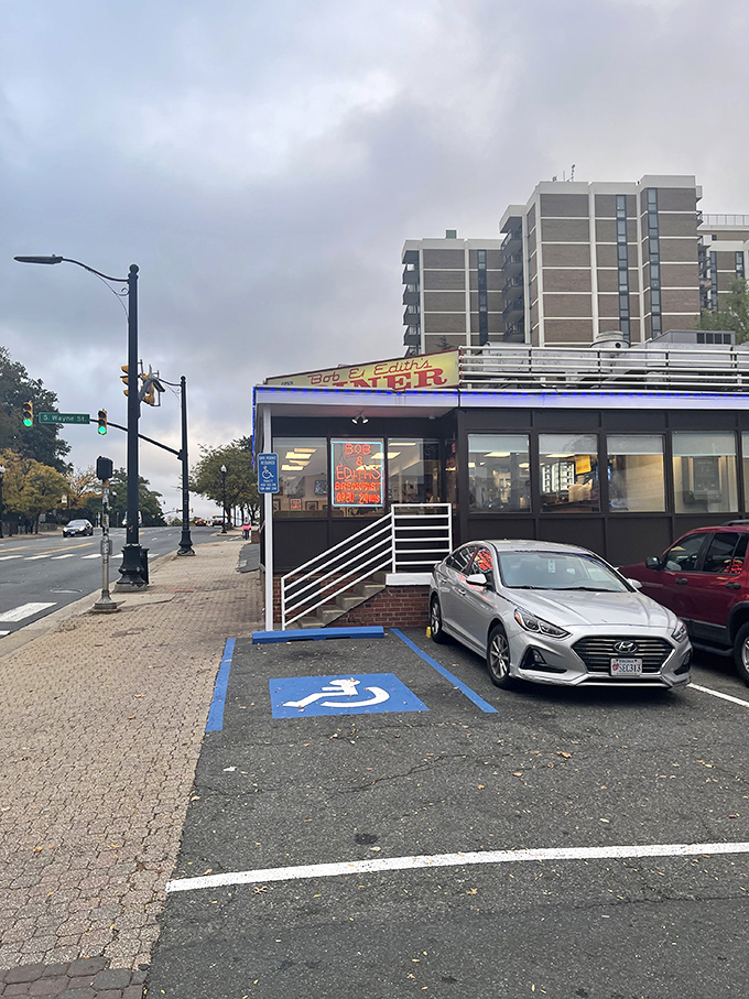 A slice of Americana nestled between modern high-rises. Bob & Edith's neon sign beckons like a lighthouse for hungry souls.