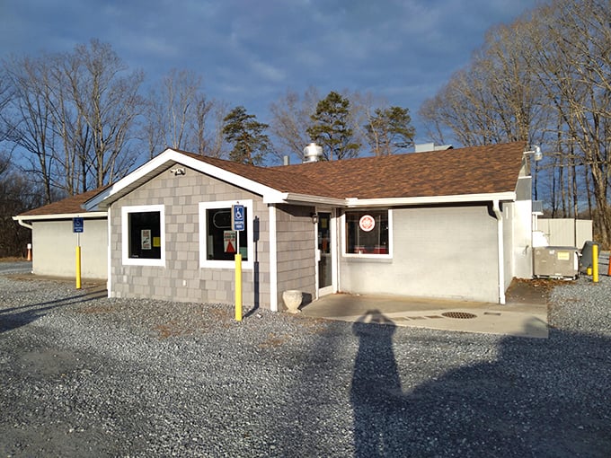 Unassuming on the outside, but inside? A flavor explosion waiting to happen. This modest exterior hides a culinary powerhouse that'll knock your socks off!