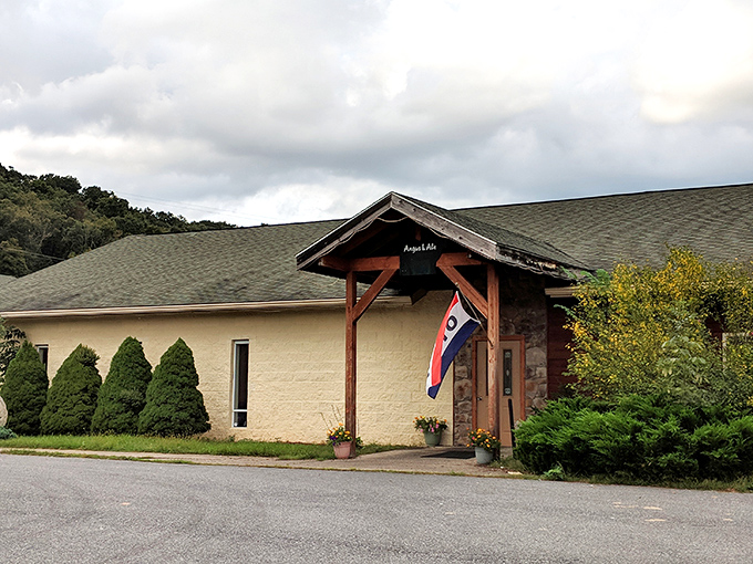 Welcome to Angus & Ale, where rustic charm meets mouthwatering meals. This unassuming exterior houses a treasure trove of flavors that'll make your taste buds do a happy dance.