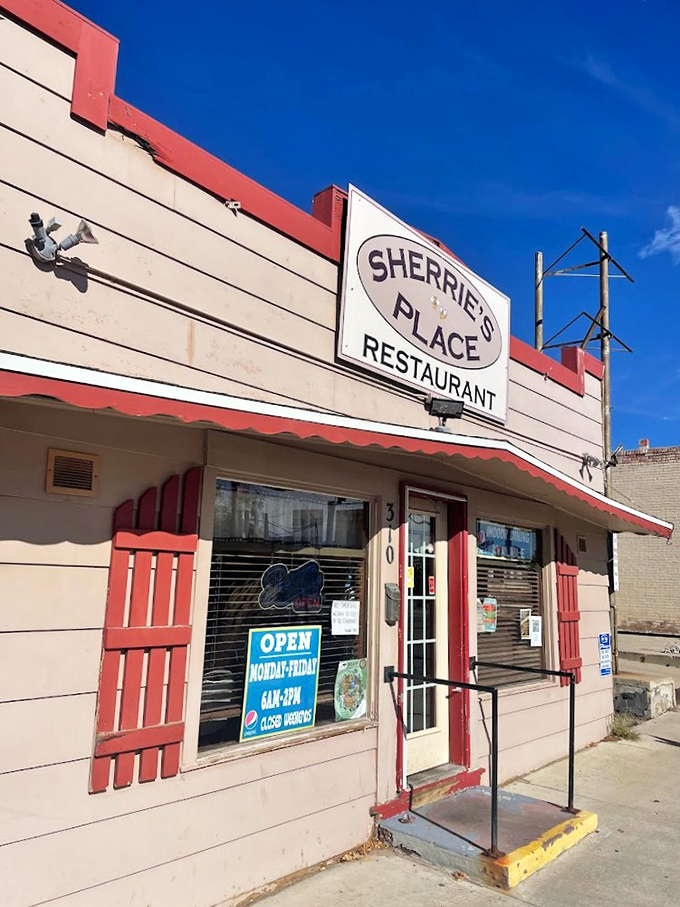 A slice of Americana, served with a side of nostalgia! Sherrie's Place beckons with its charming facade and promise of home-cooked goodness.