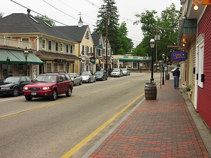 Stroll down memory lane! Kennebunkport's main drag is like a Norman Rockwell painting come to life, with a dash of coastal charm.