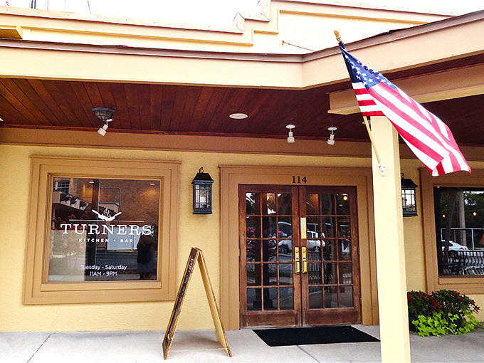 Stars and stripes forever! Turner's exterior promises a slice of Americana with a side of culinary adventure.