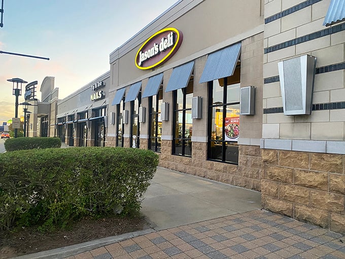 Welcome to sandwich paradise! Jason's Deli's exterior might not win beauty contests, but inside lies a treasure trove of deliciousness waiting to be discovered.