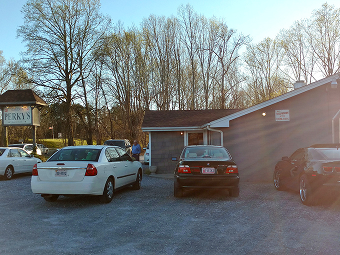 Unassuming on the outside, but inside? A flavor explosion waiting to happen. This modest exterior hides a culinary powerhouse that'll knock your socks off!