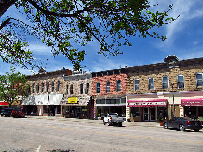 Step into a Norman Rockwell painting come to life! Chadron's Main Street is a charming time capsule where history and modern life dance a delightful two-step.