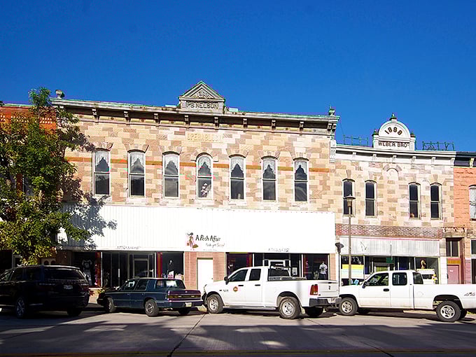 Step into a Norman Rockwell painting come to life! Chadron's Main Street is a charming time capsule where history and modern life dance a delightful two-step.