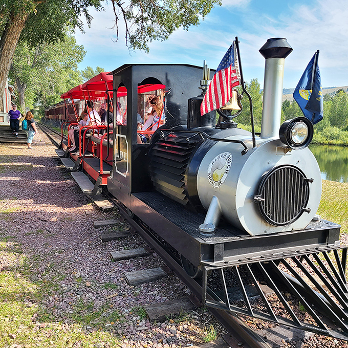All aboard the time machine on wheels! This tourist train is your golden ticket to the days of prospectors and pioneers.