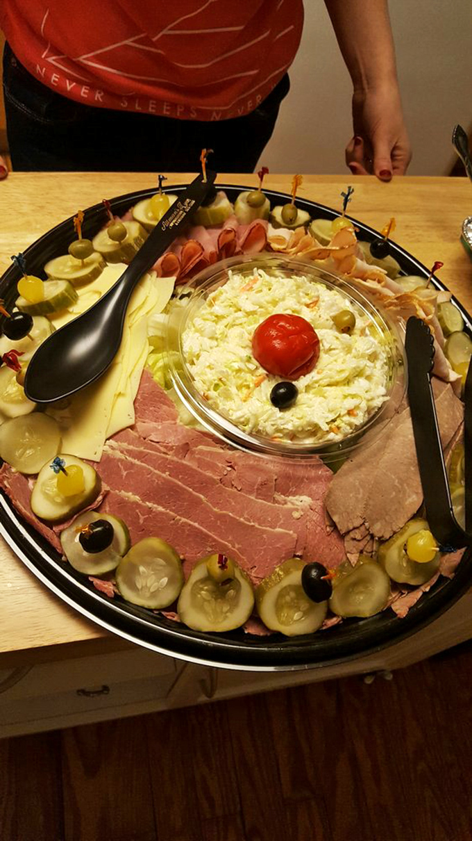 The deli platter that launched a thousand "oohs" and "aahs"&mdash;a circular celebration of everything that makes Attman's legendary.