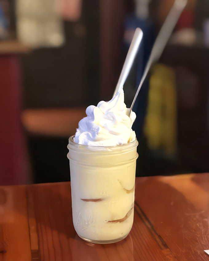 Pudding paradise! This banana pudding is so heavenly, it might just make you believe in dessert-based miracles.