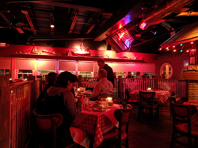 Dining at Lefty's is like being part of a secret seafood society. The first rule? There are no rules, just pure enjoyment!