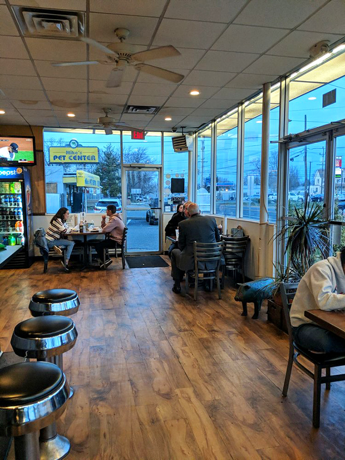 Where strangers become friends over shared barbecue enthusiasm. Nothing builds community like collectively loosening your belt after a serious feast.