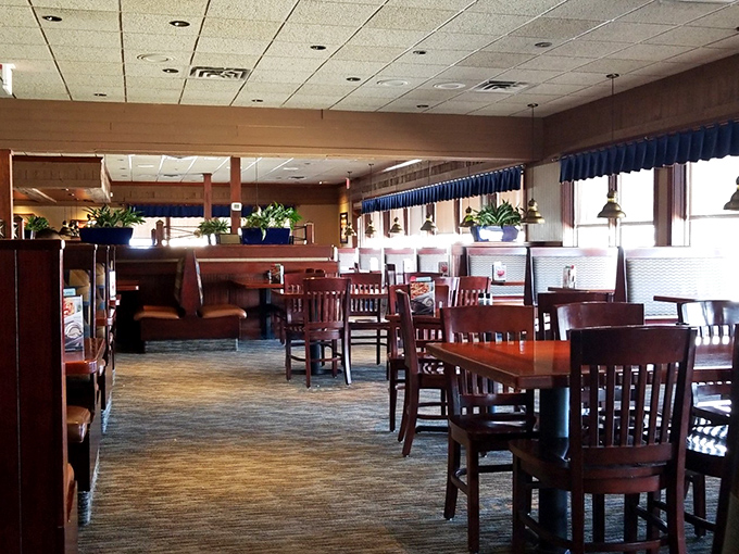 Cozy booths and warm wood tones – it's like dining in the world's friendliest ship's galley.