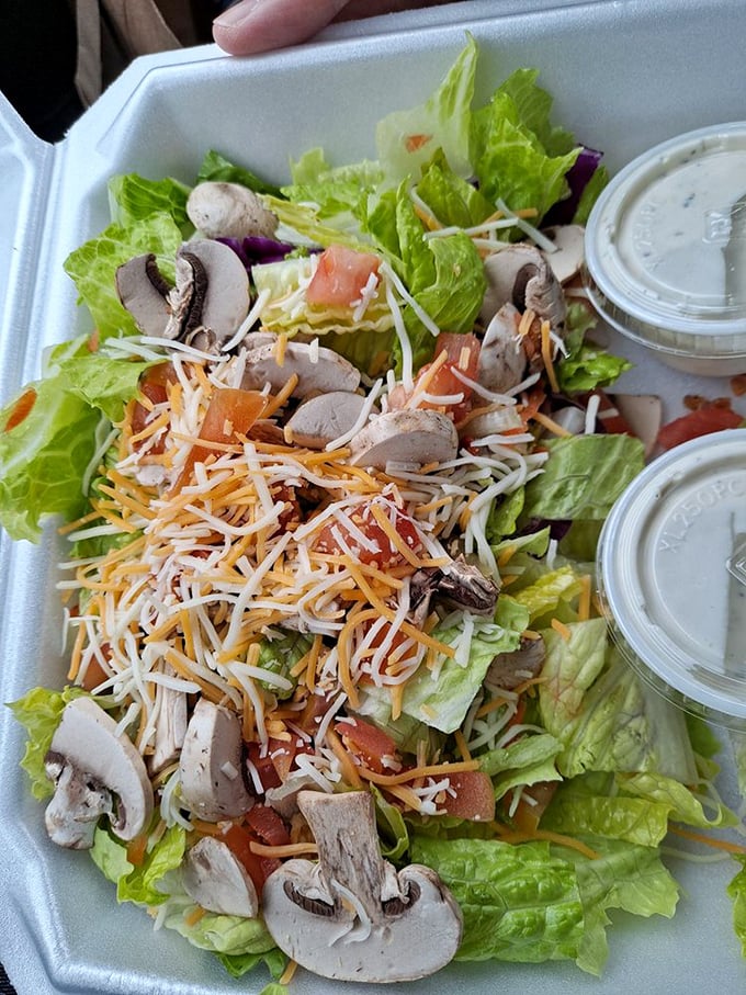 This Garden Salad is fresher than Will Smith in Bel-Air. It's a rainbow of veggies that would make even Popeye weak in the knees.