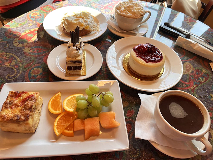 A feast for the eyes and the stomach! This spread is so inviting, you'll want to faceplant right into that quiche. (Please don't, though.)