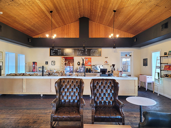 Take a load off! These leather chairs are inviting you to sit back, relax, and contemplate your next pastry conquest.