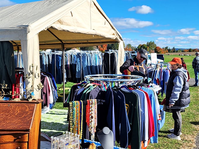 Vintage fashion gold mine! From bell-bottoms to leather jackets, it's like raiding the coolest grandma's closet.