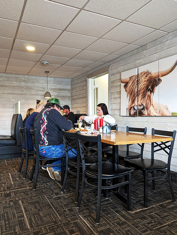 A slice of Americana, served with a side of friendly faces. This scene is like a Norman Rockwell painting come to life, but with better food.