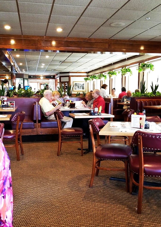 The breakfast club is in session! These diners know the secret to starting the day right &ndash; good company and even better food at Gregg's.