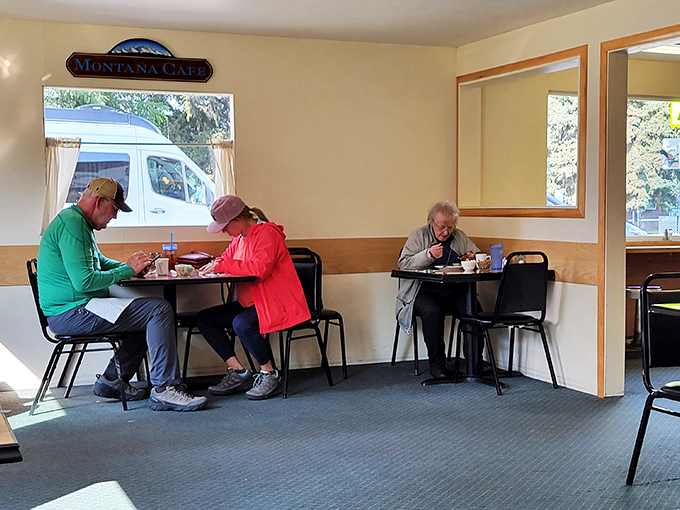 Where strangers become friends over plates of eggs and bacon. This is the real social network, no Wi-Fi required.