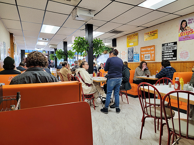 The breakfast club in session! Swift's dining room is where strangers become friends over shared love of fluffy pancakes and crispy bacon.