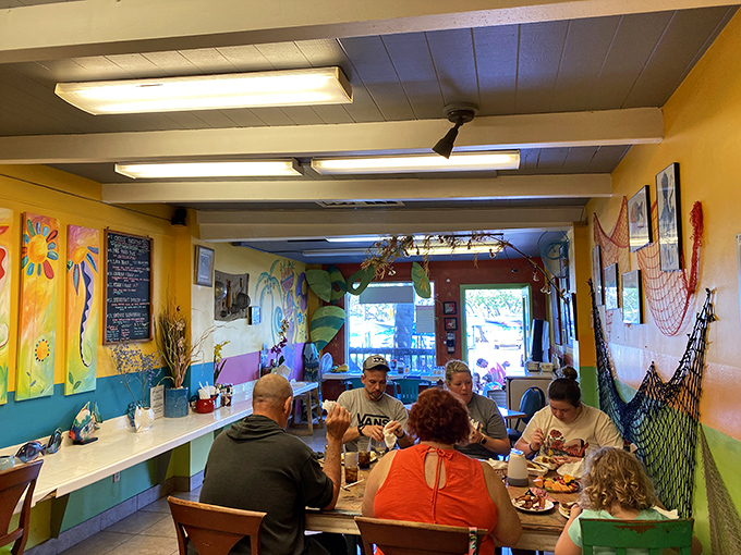 Happy diners, happy times! This scene is proof that good food brings people together faster than you can say "pass the syrup."