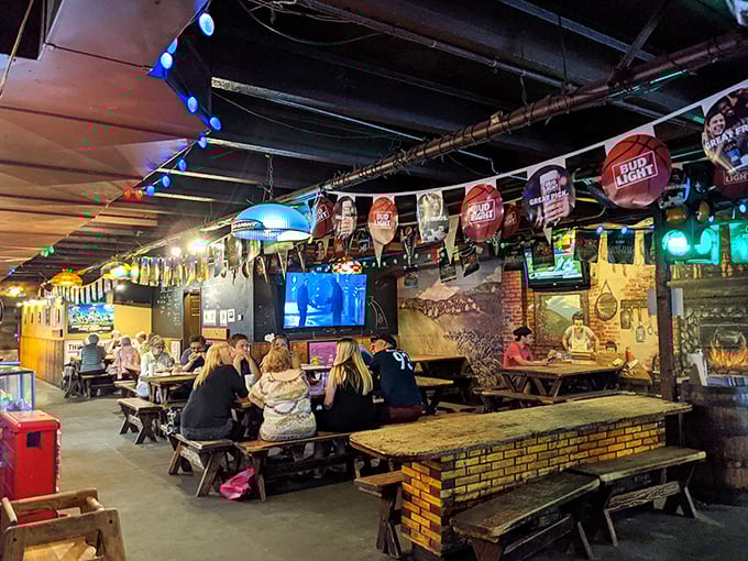 Pizza brings people together! This lively crowd proves that good food is the ultimate social network.