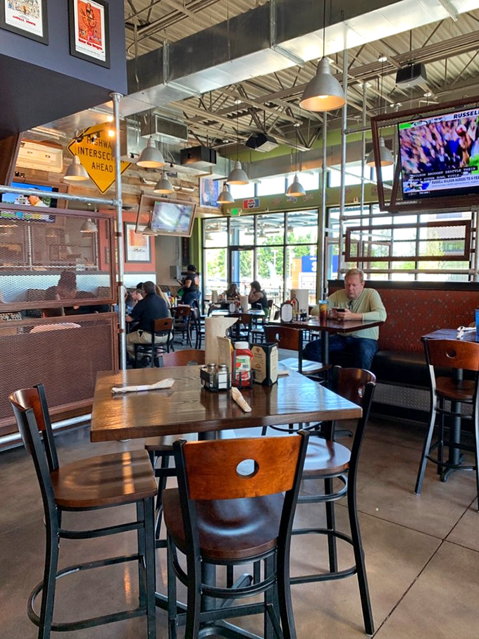 Happiness is a full restaurant! These diners are living their best lives, proving that good food and great company are the secret ingredients to pure joy.