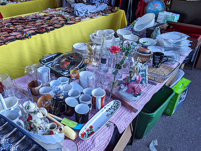 Kitchenware galore! From mugs to platters, it's like your grandma's china cabinet had a yard sale. Time to upgrade those chipped dishes!