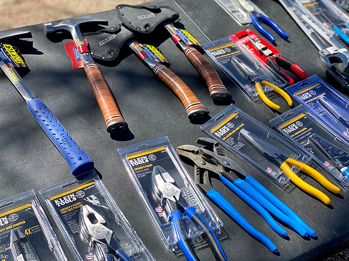 Tool time extravaganza! This spread would make Tim Taylor grunt with delight. DIY dreams come true, one wrench at a time.