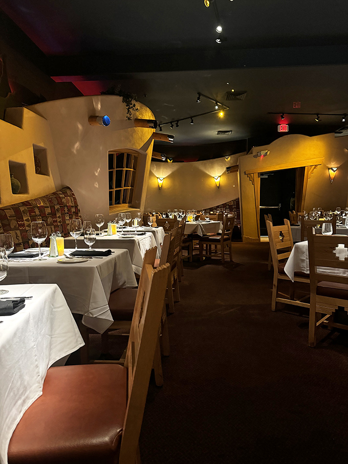 Elegant yet unpretentious, Cactus Creek is like that friend who can rock both cowboy boots and a tuxedo with equal charm.