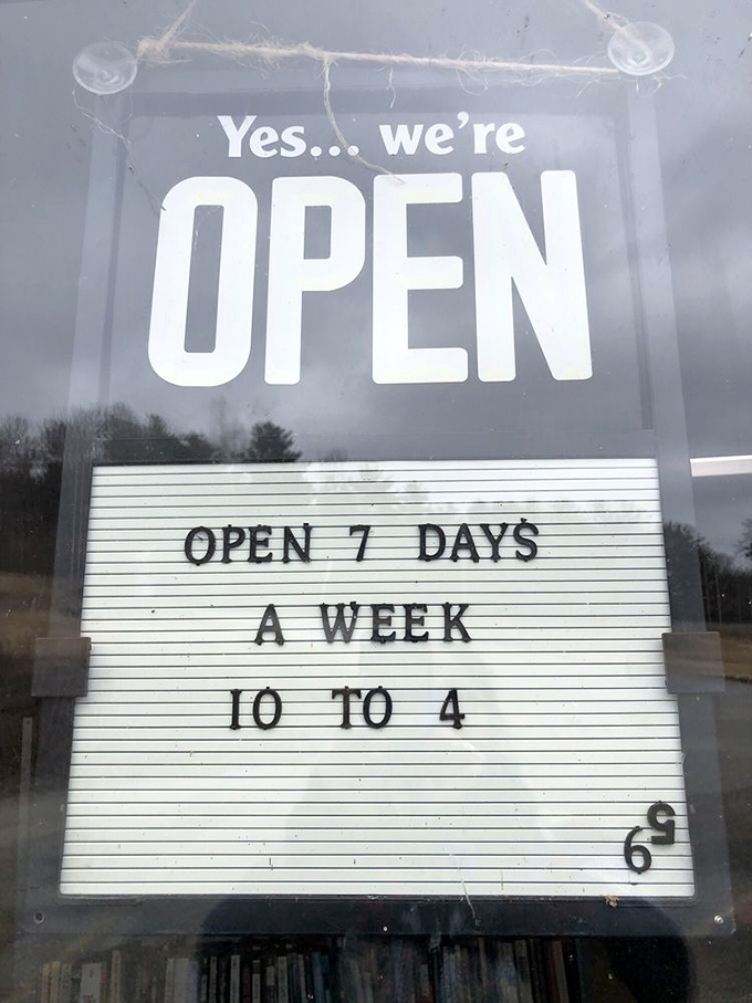 Open 7 days a week? Now that's what I call a literary all-you-can-eat buffet! Bibliophiles, start your engines!