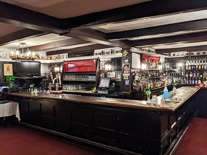 A bar that's seen more stories than a librarian. Pull up a stool and add your chapter to the Cranbury Inn's liquid history.