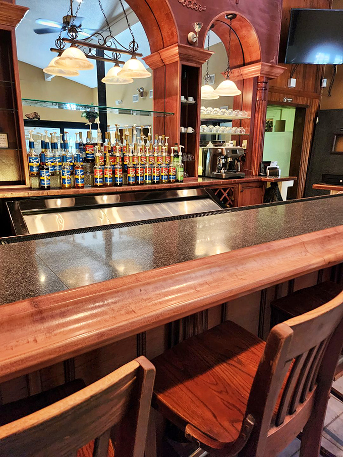 Bottoms up at the classiest country bar! Warm wood, mood lighting, and libations aplenty. Time to get your sip on!