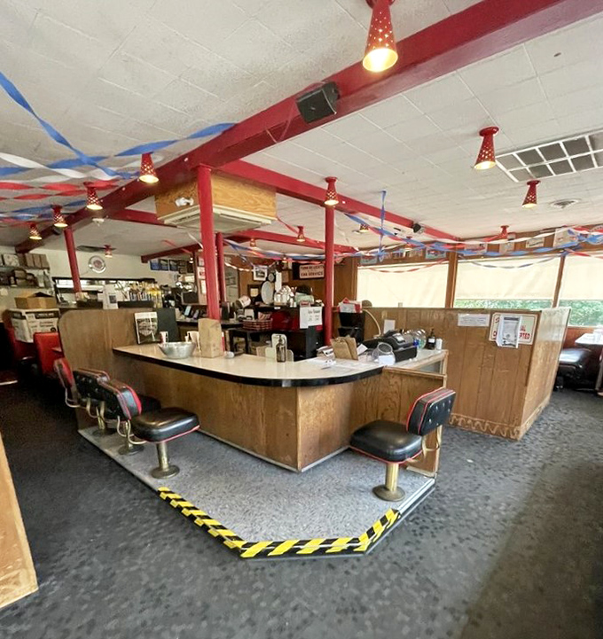 Pull up a seat at flavor central! Skyline's counter is where milkshake dreams come true and burger fantasies become delicious reality.