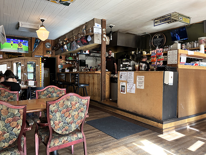 Where sandwich dreams come true! Scribles' counter area is like Willy Wonka's factory, but for grown-ups who love good eats.