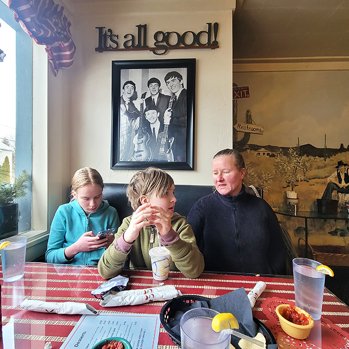 "It's all good!" indeed! Happy diners prove that Wood's is the perfect spot for family gatherings and Beatles appreciation.