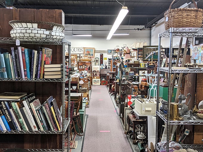 Where every turn is a new adventure! This labyrinth of vintage delights is like a real-life "Where's Waldo?" for antique enthusiasts.