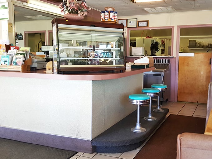 Belly up to the pie bar! This retro counter is where dessert dreams come true and diet resolutions go to die.