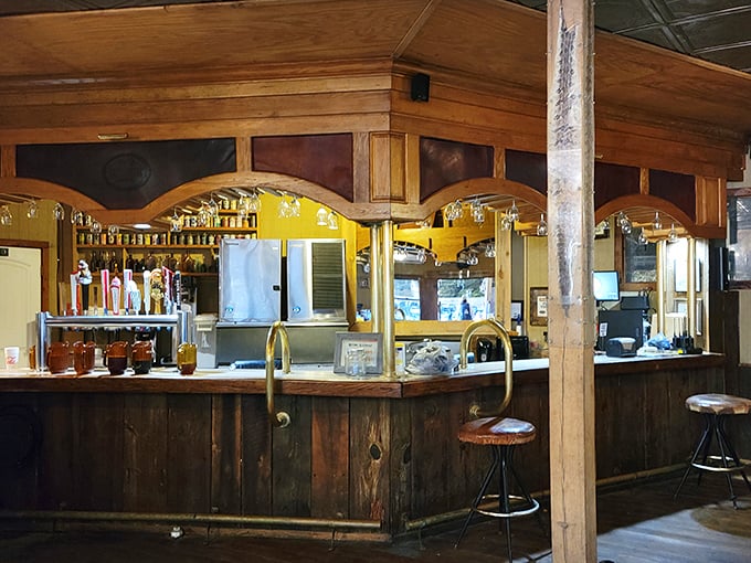 Belly up to the bar, partner! This watering hole looks ready to serve up everything from sarsaparilla to spiked lemonade.