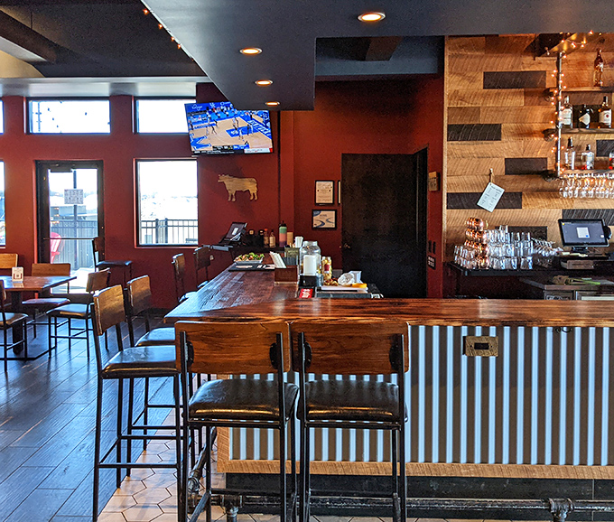 A bar that could make a sailor feel right at home. Swap your sea legs for a bar stool and settle in for some landlocked libations.