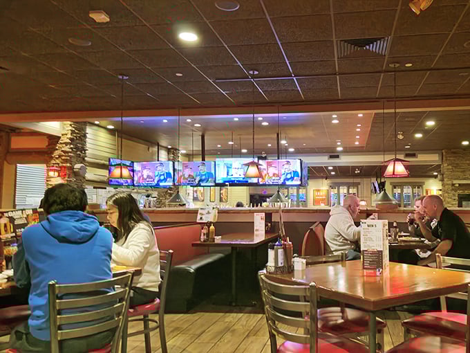 Happy diners in their natural habitat. Notice the intense focus &ndash; that's the look of people experiencing a serious case of food euphoria.