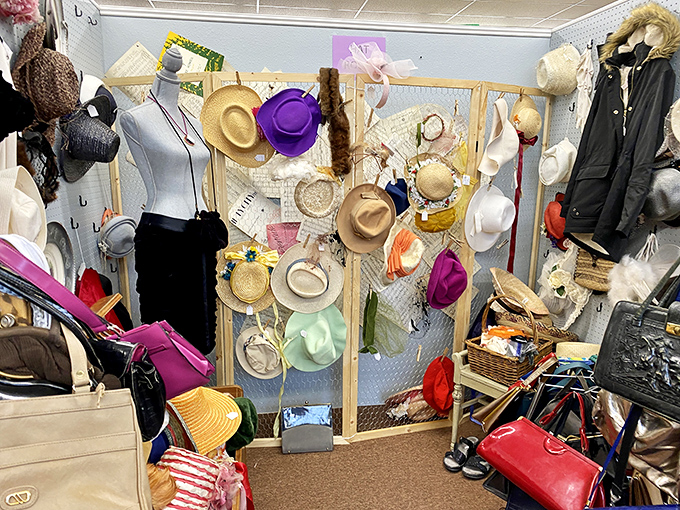 Hat's entertainment! From dapper fedoras to sun-shielding wide brims, there's enough headgear here to outfit a Broadway musical.