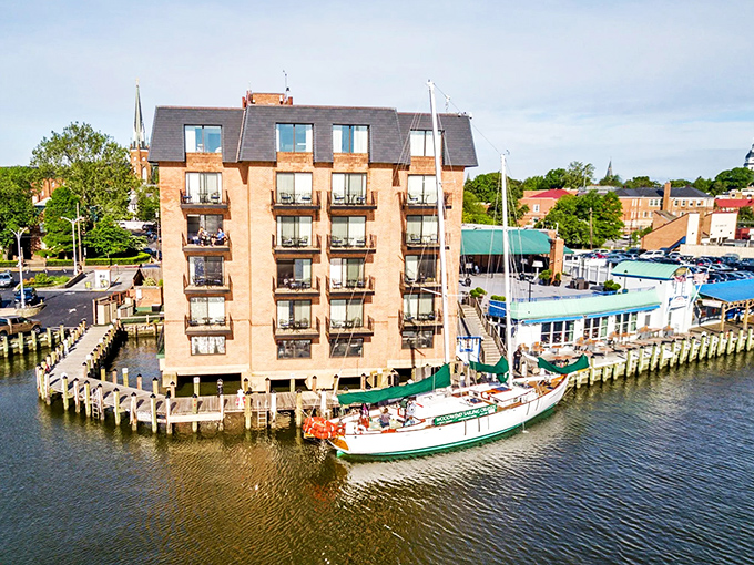 Room with a view: Where brick meets bay, and every balcony's an invitation to daydream. Annapolis's waterfront lodgings are the stuff of vacation fantasies.