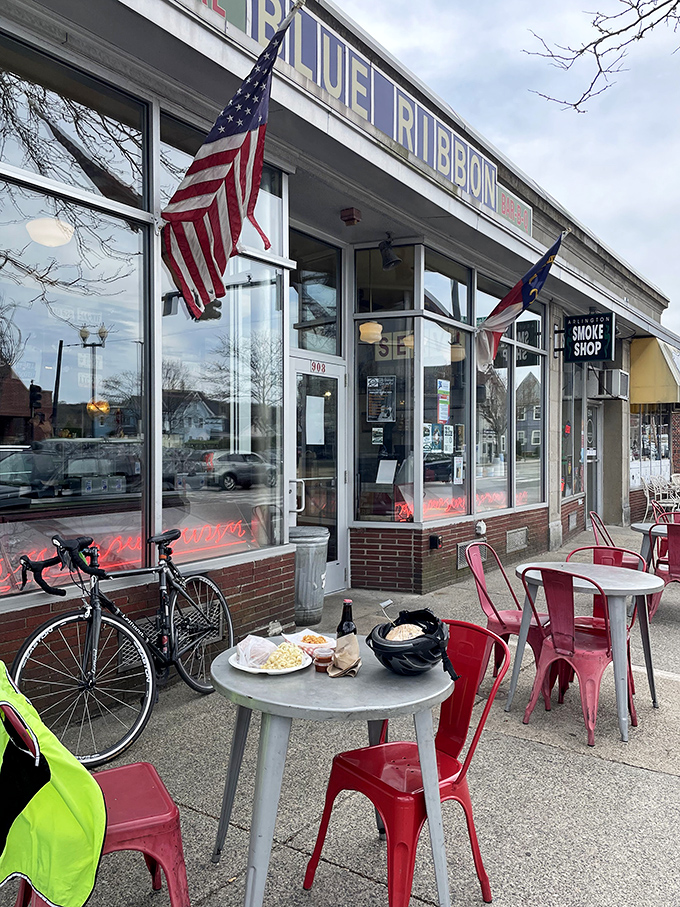Alfresco dining with a side of people-watching. The perfect spot to enjoy your 'cue while soaking up some local color.