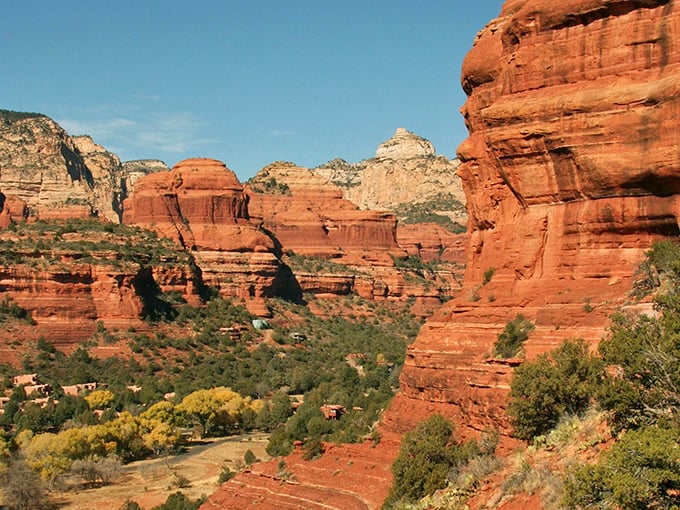 Red rocks that could give Sedona a run for its money. Jerome's natural surroundings are so stunning, even the cacti look starstruck.