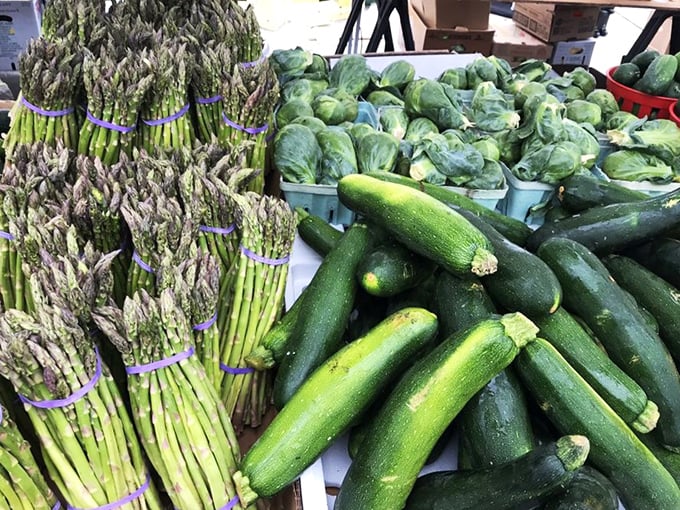 Farm-to-flea-market freshness! These veggies are so crisp, they could star in their own ASMR video. Crunch on, my friends!